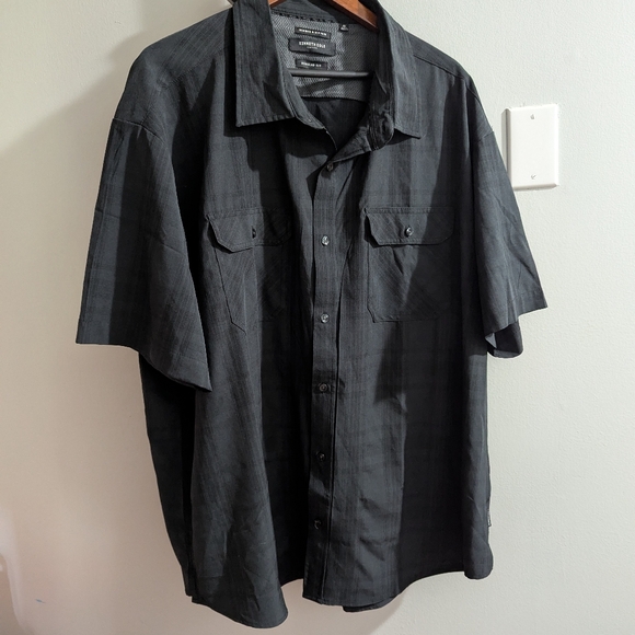 Kenneth Cole | Shirts | Mens Black Kenneth Cole Short Sleeve Button ...